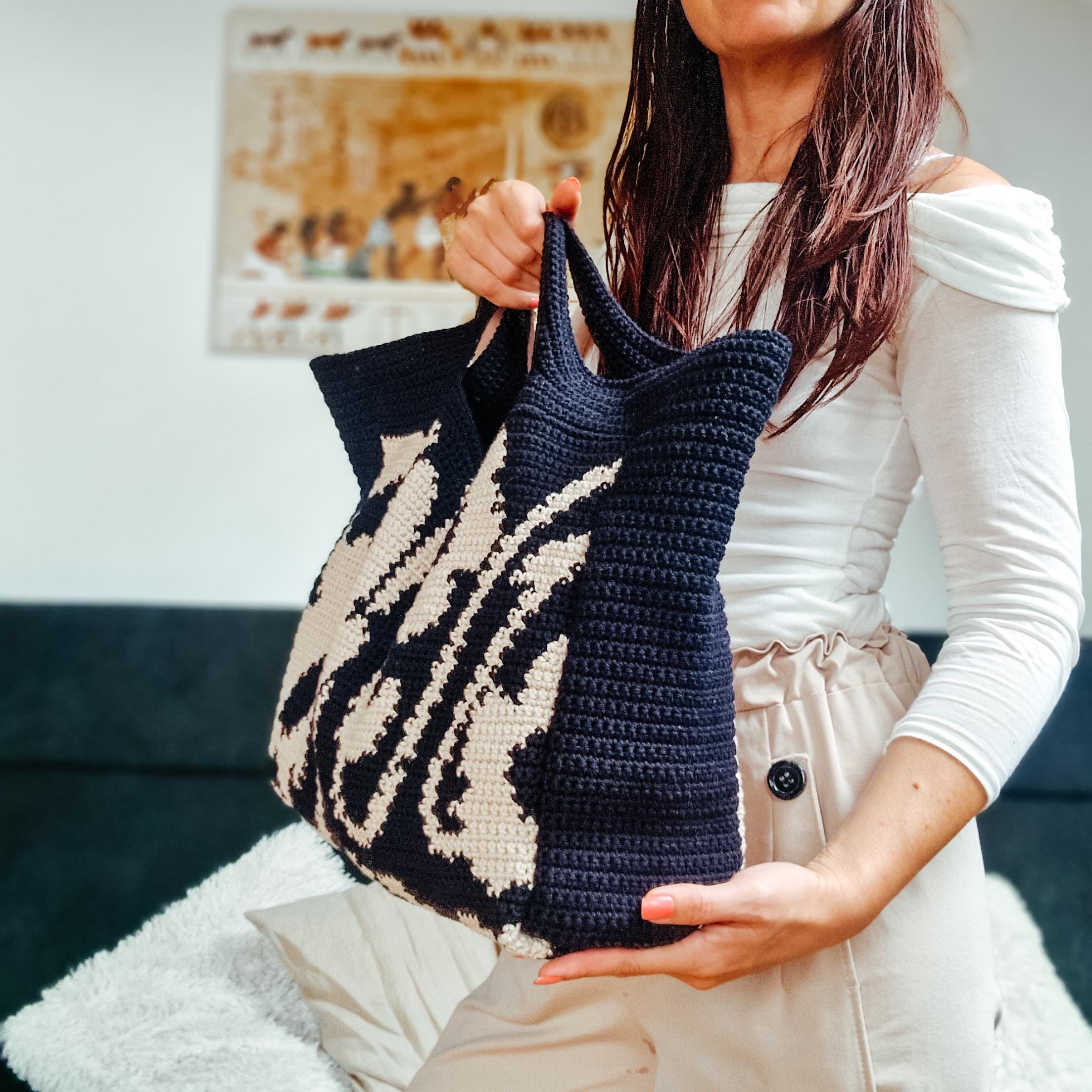 Oversized Mesh-Stitch Top – Loops Only