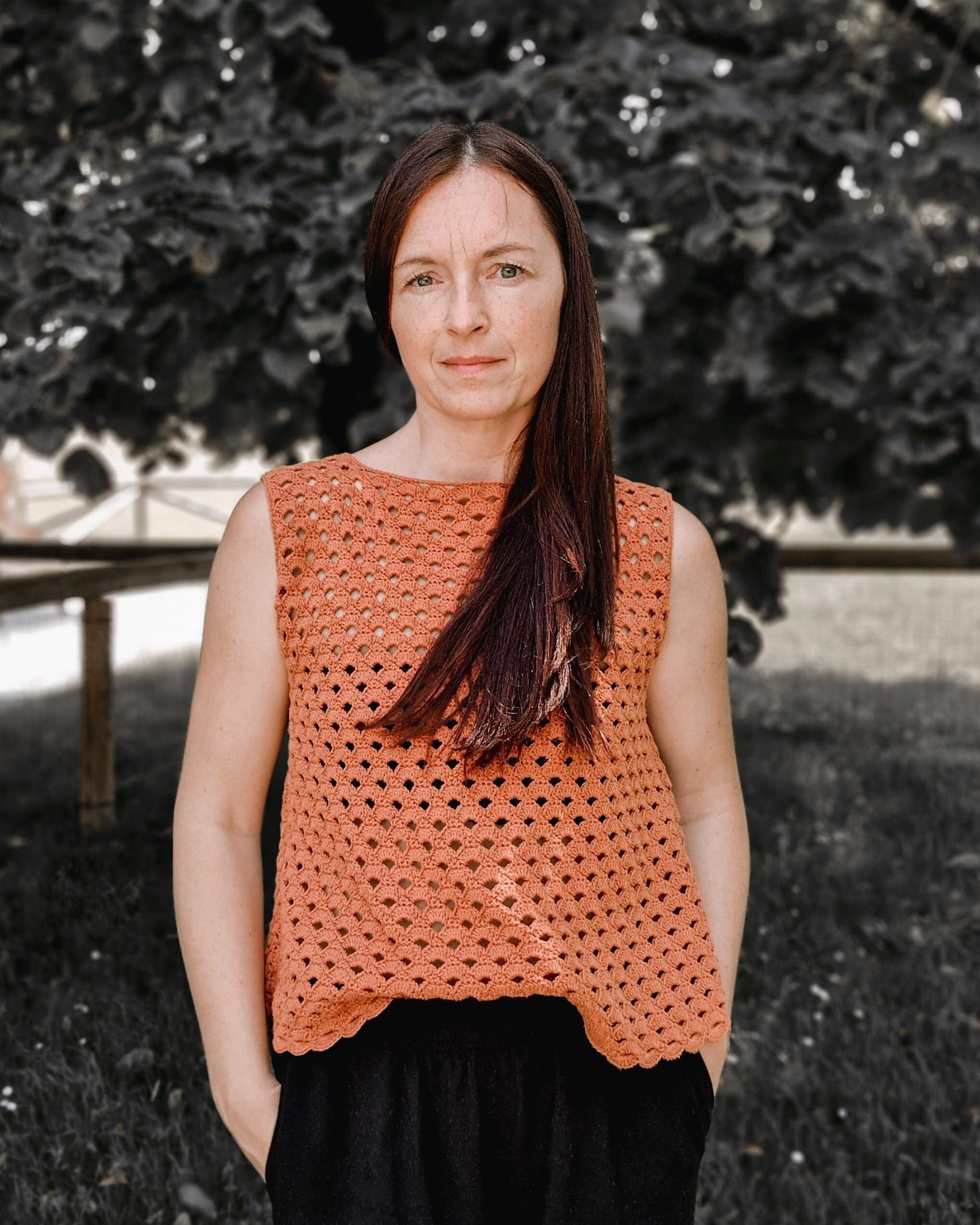 Arcade Stitch Top | Crochet Pattern by Loops Only